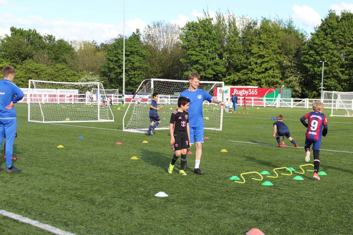 Football Classes - Blue Moon Academy